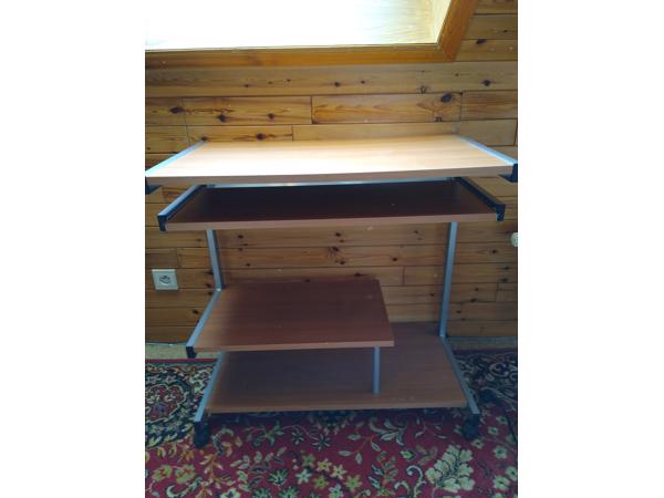 Computermeubel in Leidschendam - Computers en Software, Overig - Markanda