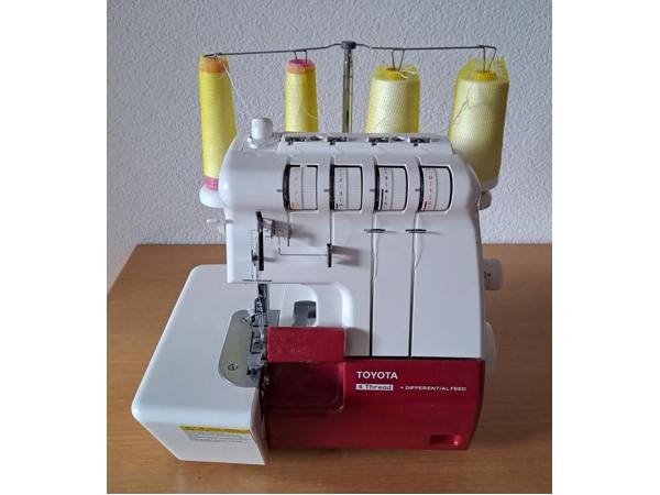 Te koop zeer goede Toyota lockmachine SLR4D. in Helmond - Hobby en ...