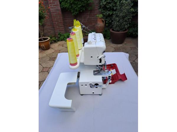 Te koop zeer goede Toyota lockmachine SLR4D. in Helmond - Hobby en ...